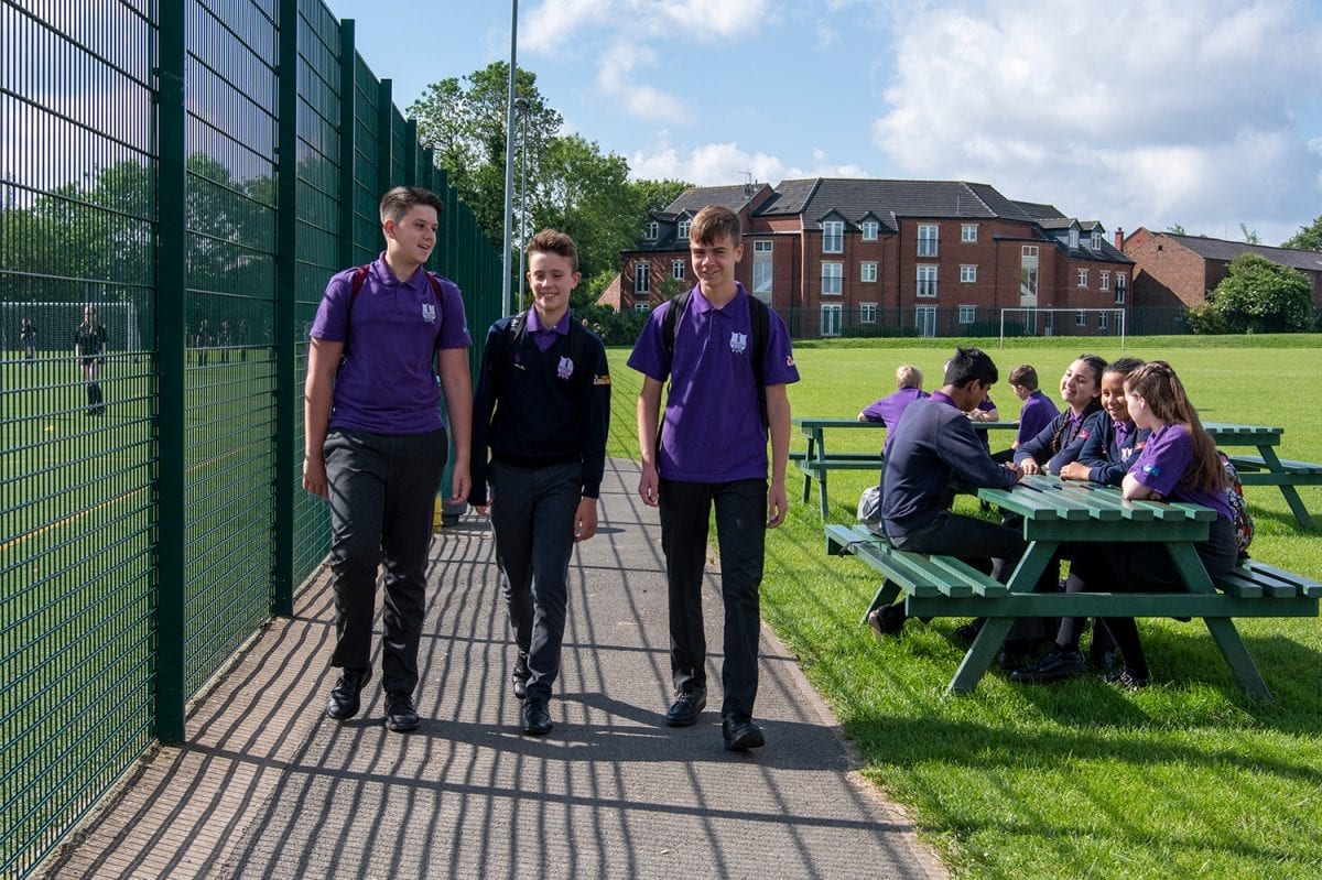 Welcome to Dormston School - Knowledge is Strength - 01384 816395